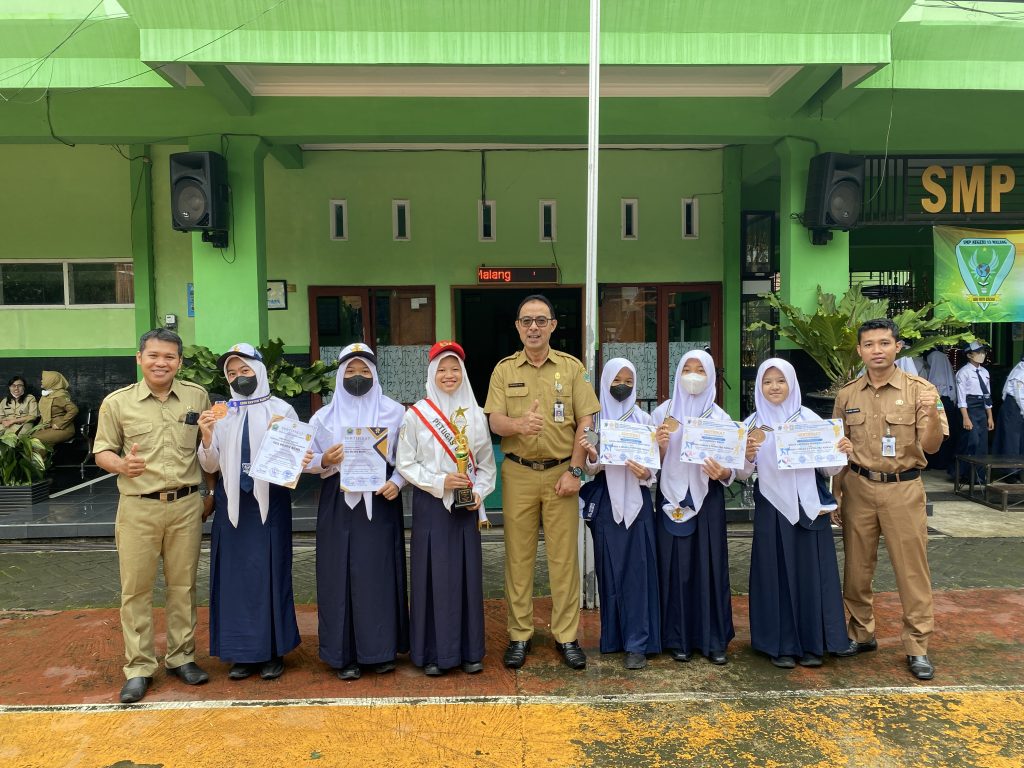 Prestasi Sekolah – SMP Negeri 13 Malang